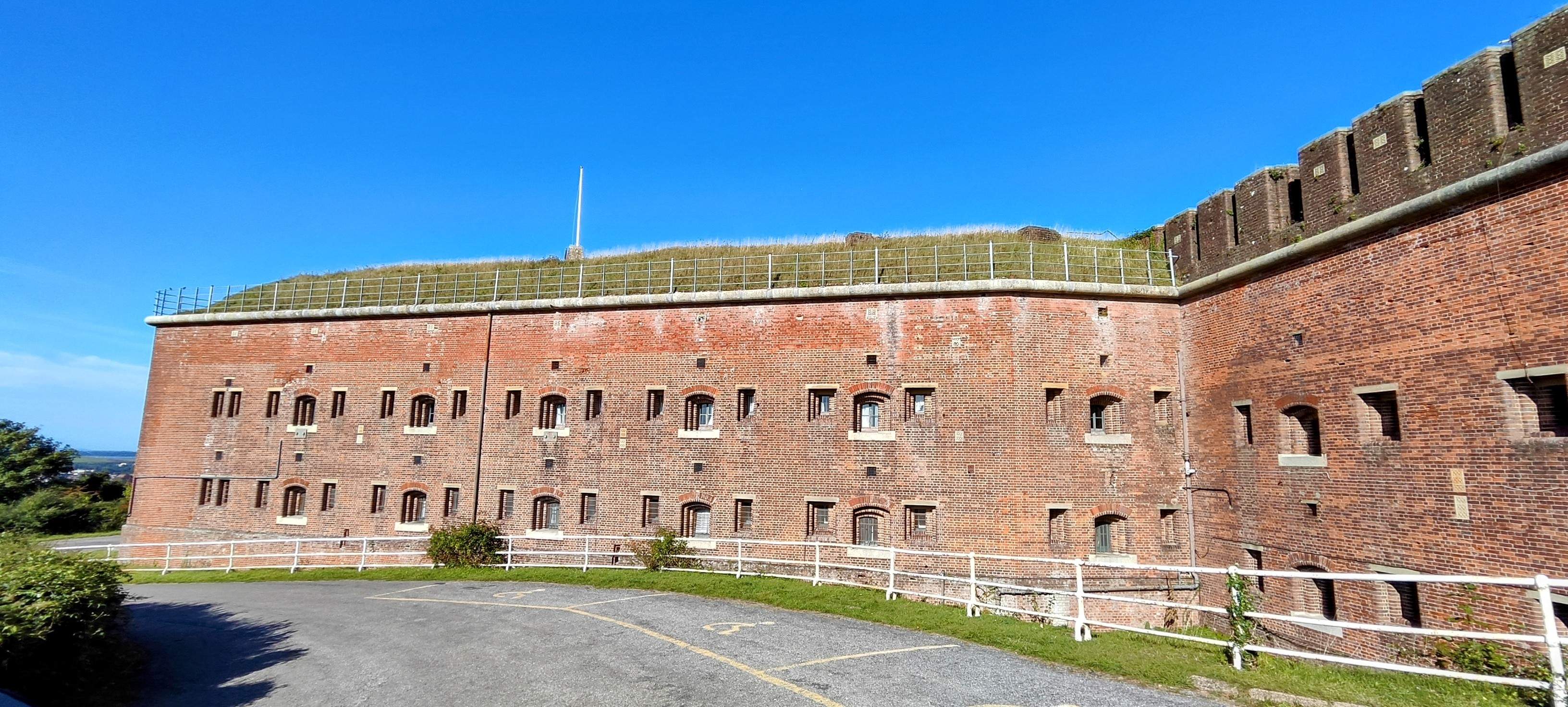 Unexplored Hampshire: Fort Purbrook - Discover.re