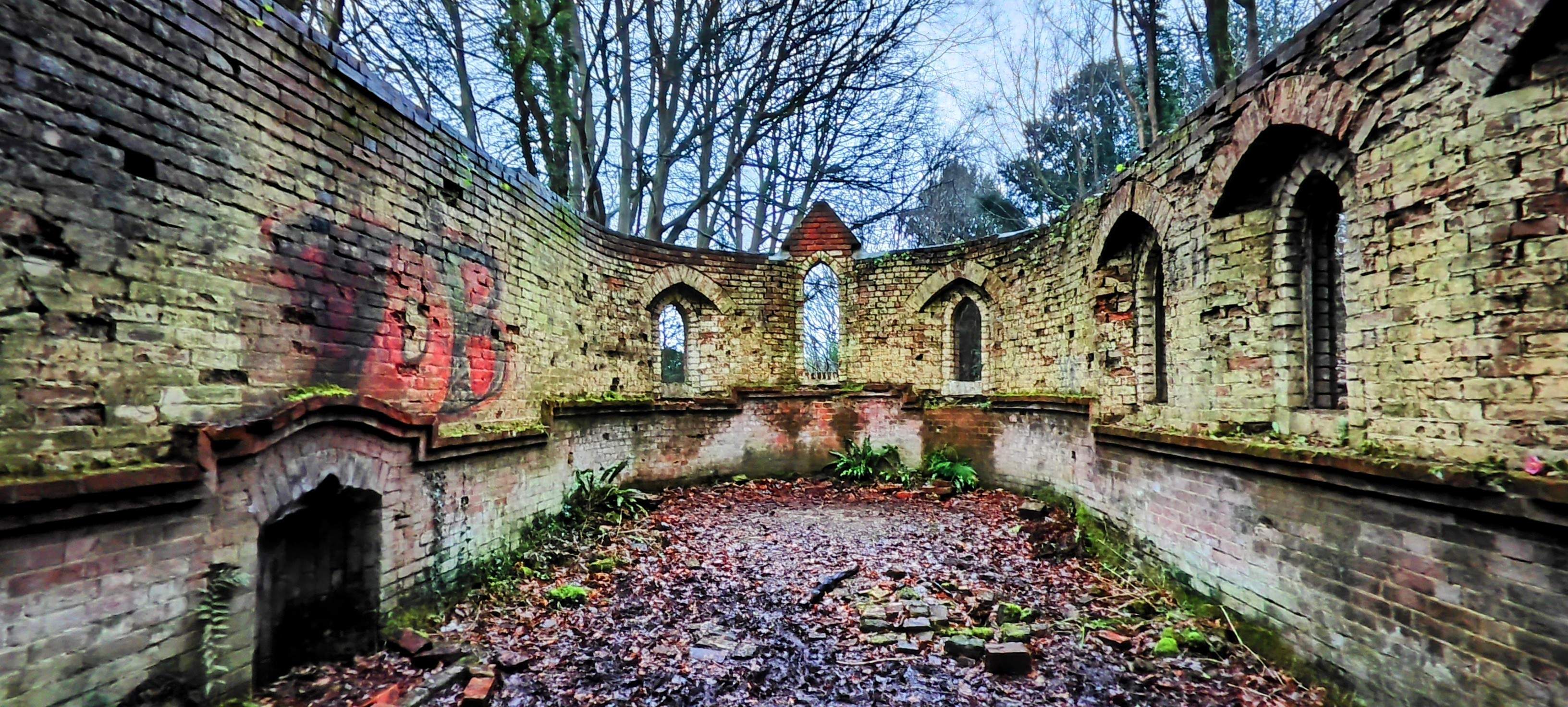 Abandoned West Sussex: Bedham Old Church, Pulborough | Urbex - Discover.re
